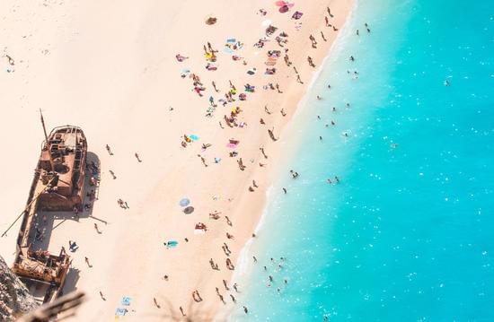 Vicentia Olariu's Images – Canva