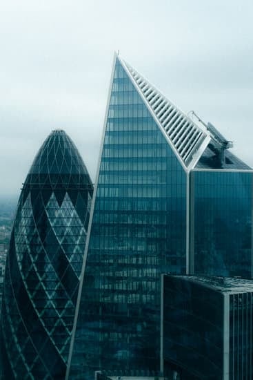 Ivan Abalde – Canva