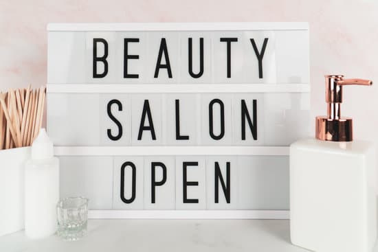 Victoria Hunter – Canva