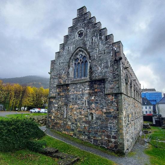 Chris Naylor – Canva