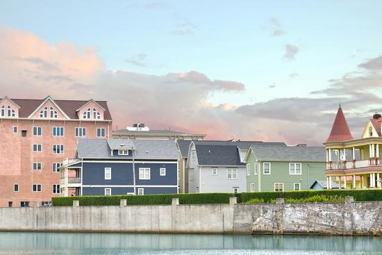 Kenny Simpson's Images – Canva