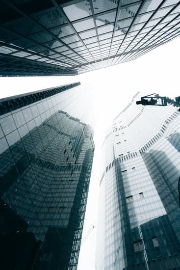 Ivan Abalde – Canva