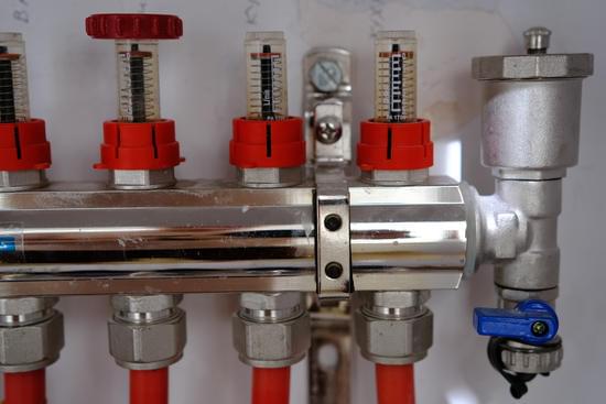 Vladyslav Babenko – Canva